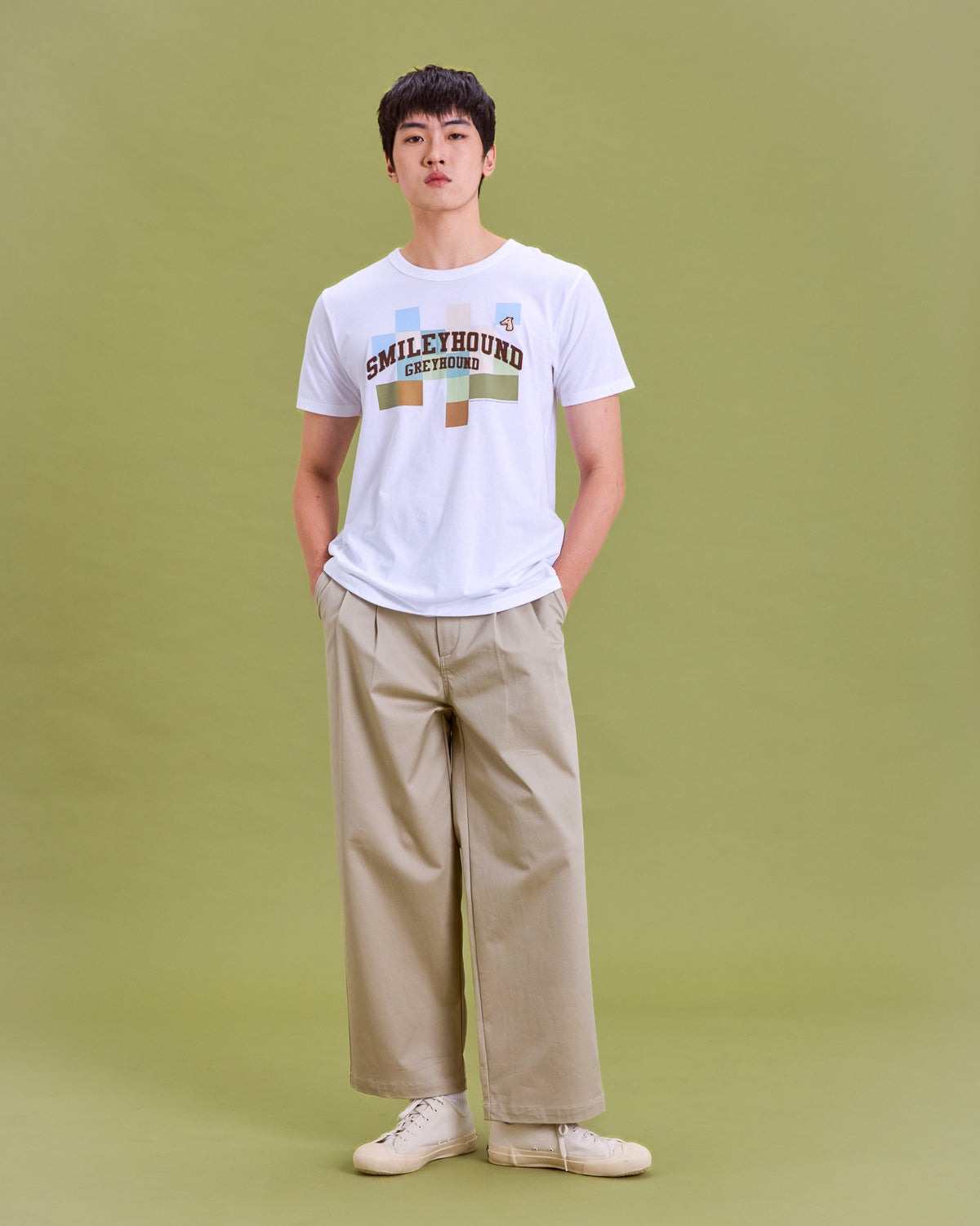 SMILEYHOUND – SMILEYHOUND BY GREYHOUND